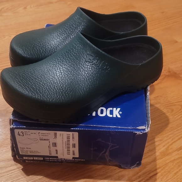 Birkenstock | Shoes | Birkenstock Dark Green Clogs | Poshmark